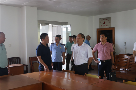 遂溪县市场监督管理局赴吴川市局考察学习市场监管所标准化规范化建设工作