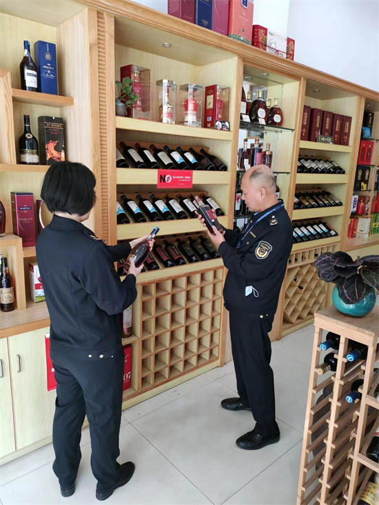 【春风利剑2023】遂溪县市场监督管理局开展酒类食品安全专项… 遂溪县人民政府公众网站
